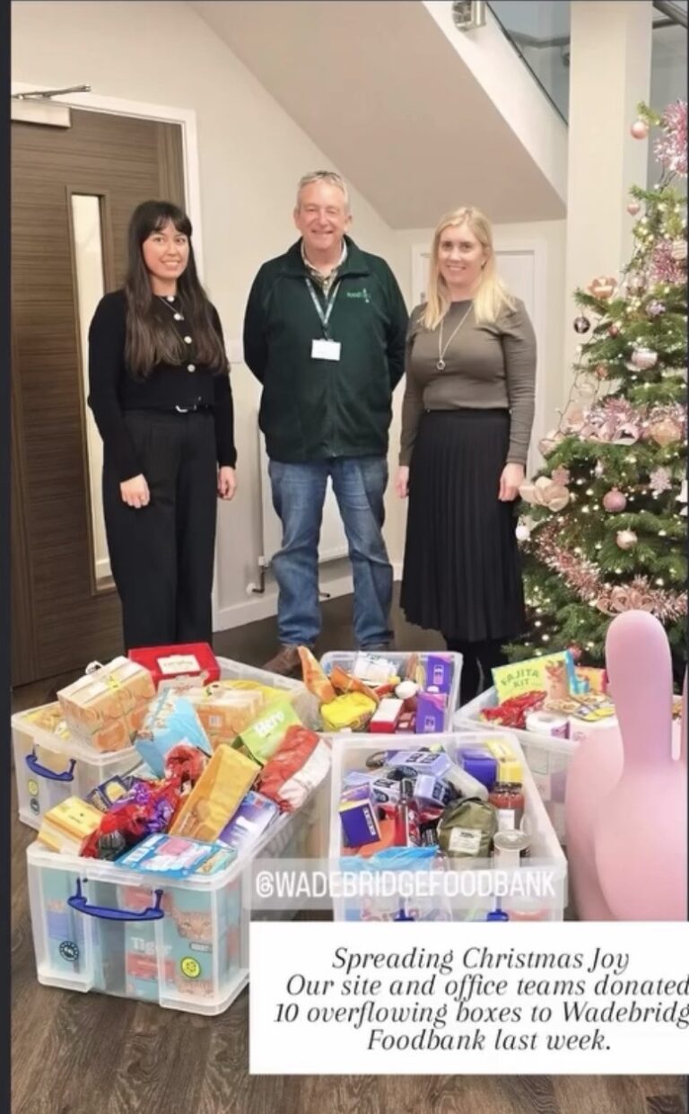 Bunny Homes festive donation | Wadebridge Foodbank